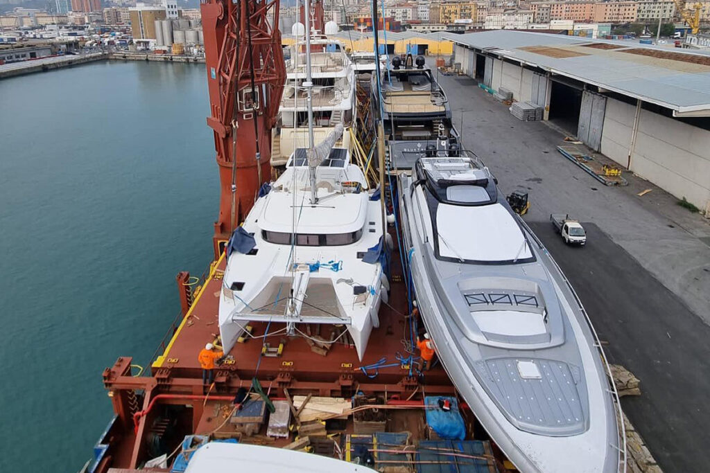 How to Ship a Boat or Yacht to/from Dubai, UAE